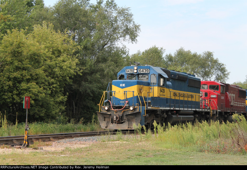 ICE 6439 & SOO 6058 (1)